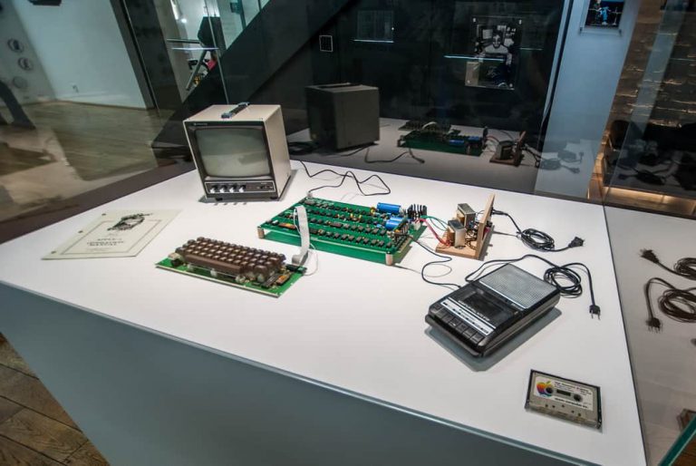 Exploring the Apple Museum in Prague • Tapped Out Travellers